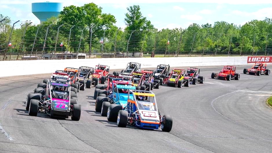 100 LAP $12,000-TO-WIN HOOSIER CLASSIC - Speedway Illustrated News