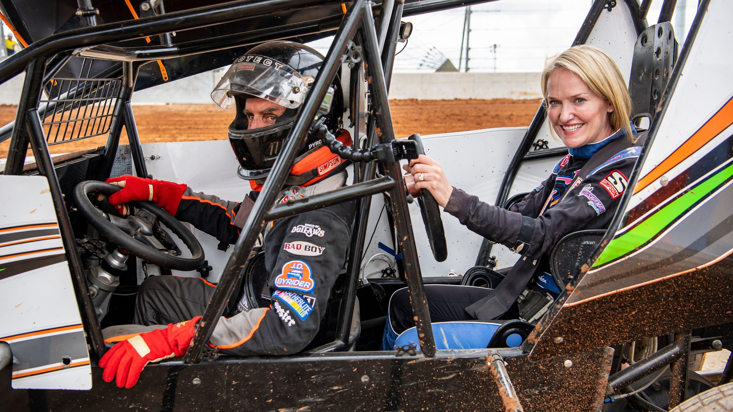 NSW PREMIER AND COMPETITORS GIVE EASTERN CREEK SPEEDWAY THE GREEN LIGHT ...