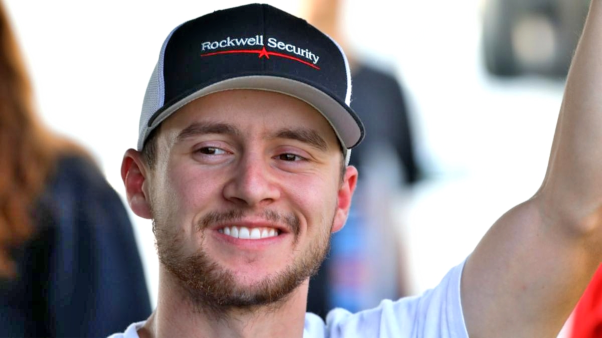 SEAVEY CHASES USAC TRIO OF TITLES - Speedway Illustrated News