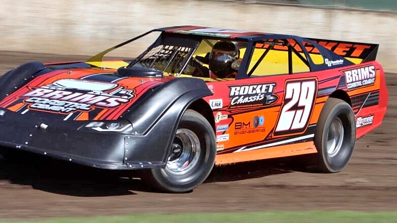 ZAC BRIMS' LISMORE SUPER SEDAN DEBUT - Speedway Illustrated News