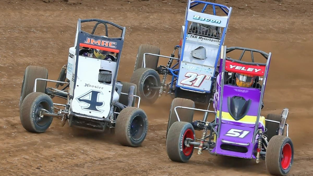 BC39 ENTRIES PUSH PAST 40 - Speedway Illustrated News