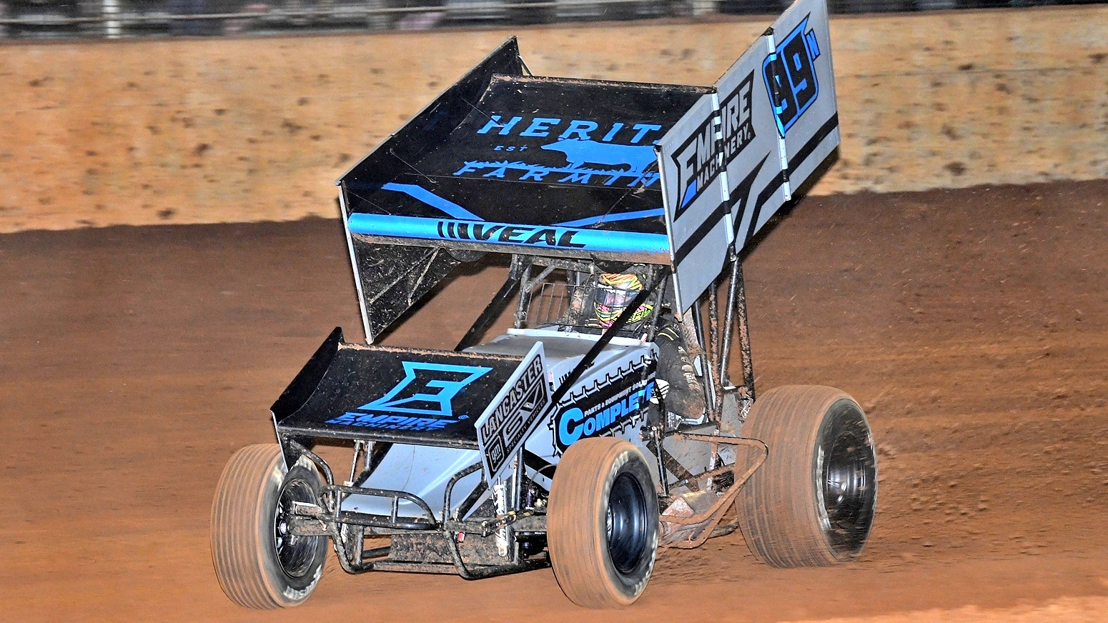 VEAL LOOKS TO CONTINUE WINNING RUN - Speedway Illustrated News