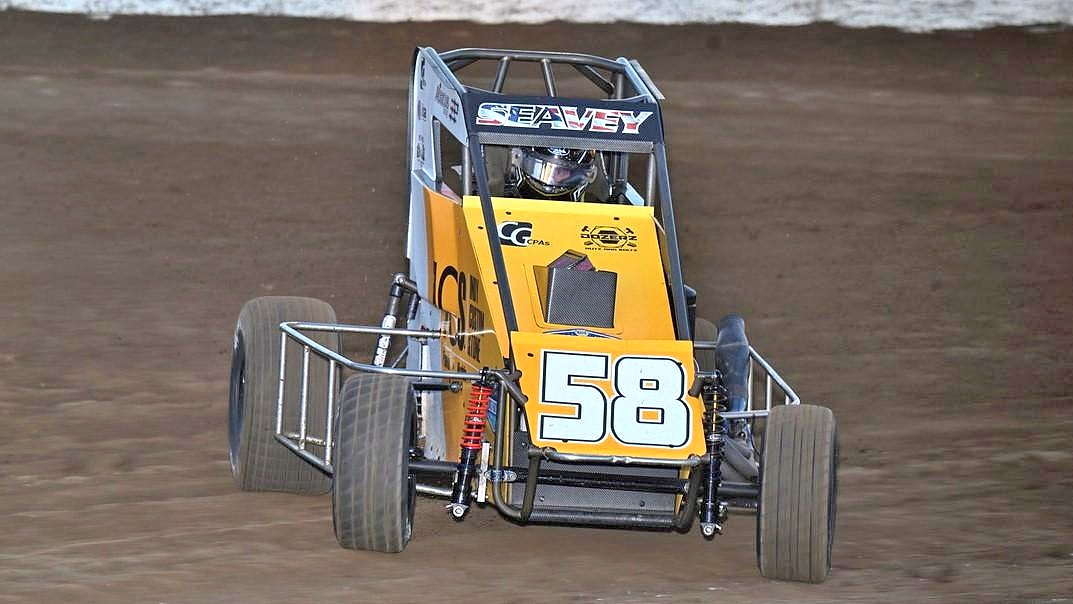 SEAVEY FULL TIME WITH ABACUS RACING, 2023 - Speedway Illustrated News