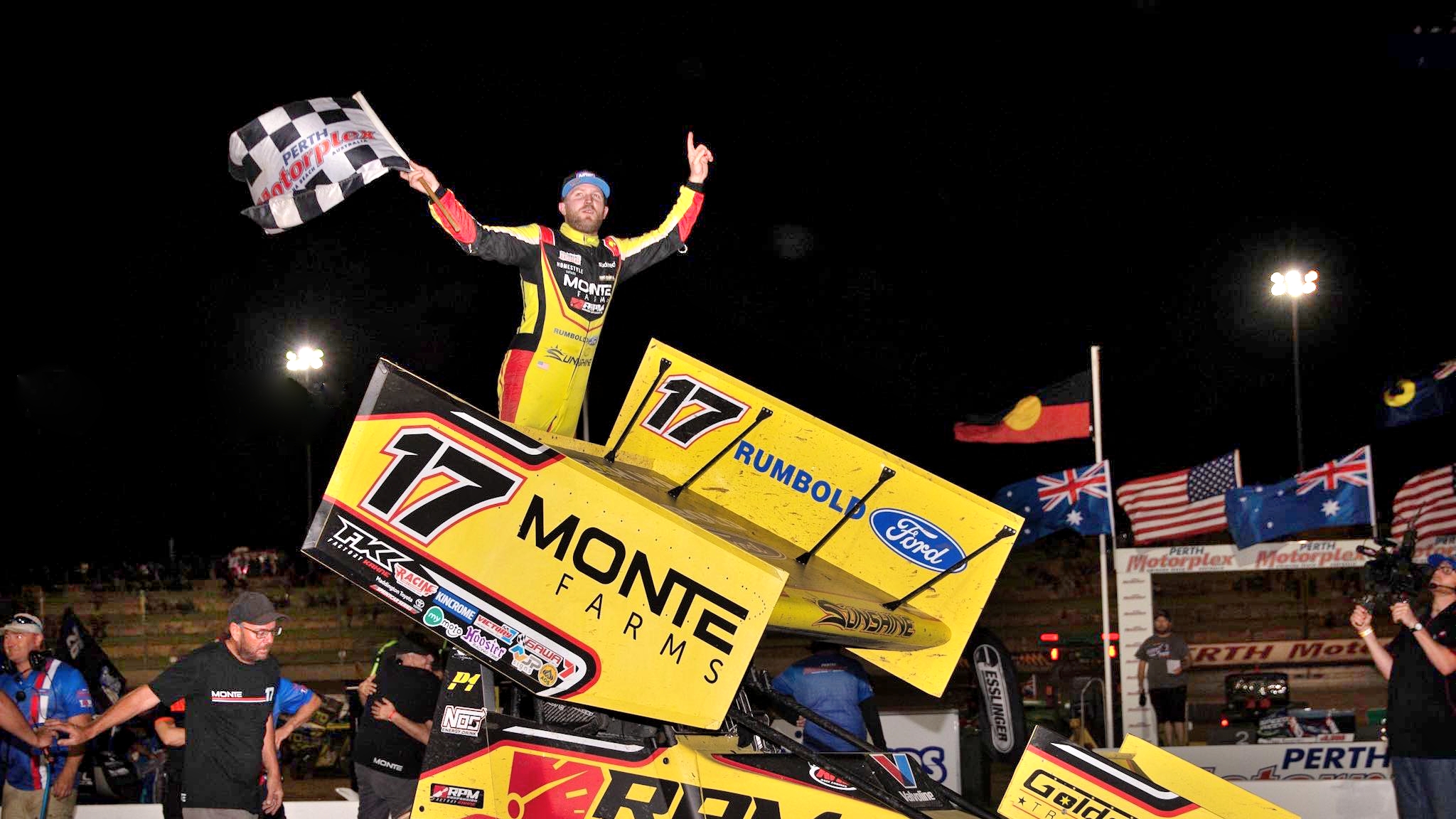 VISITING AMERICANS DOMINATE IN PERTH - Speedway Illustrated News