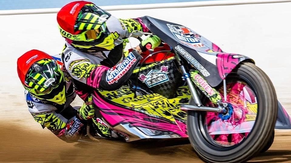 MULTI QUEENSLAND CHAMP BRODIE COHEN FOR SIDECAR CENTURIONS CLASSIC ...