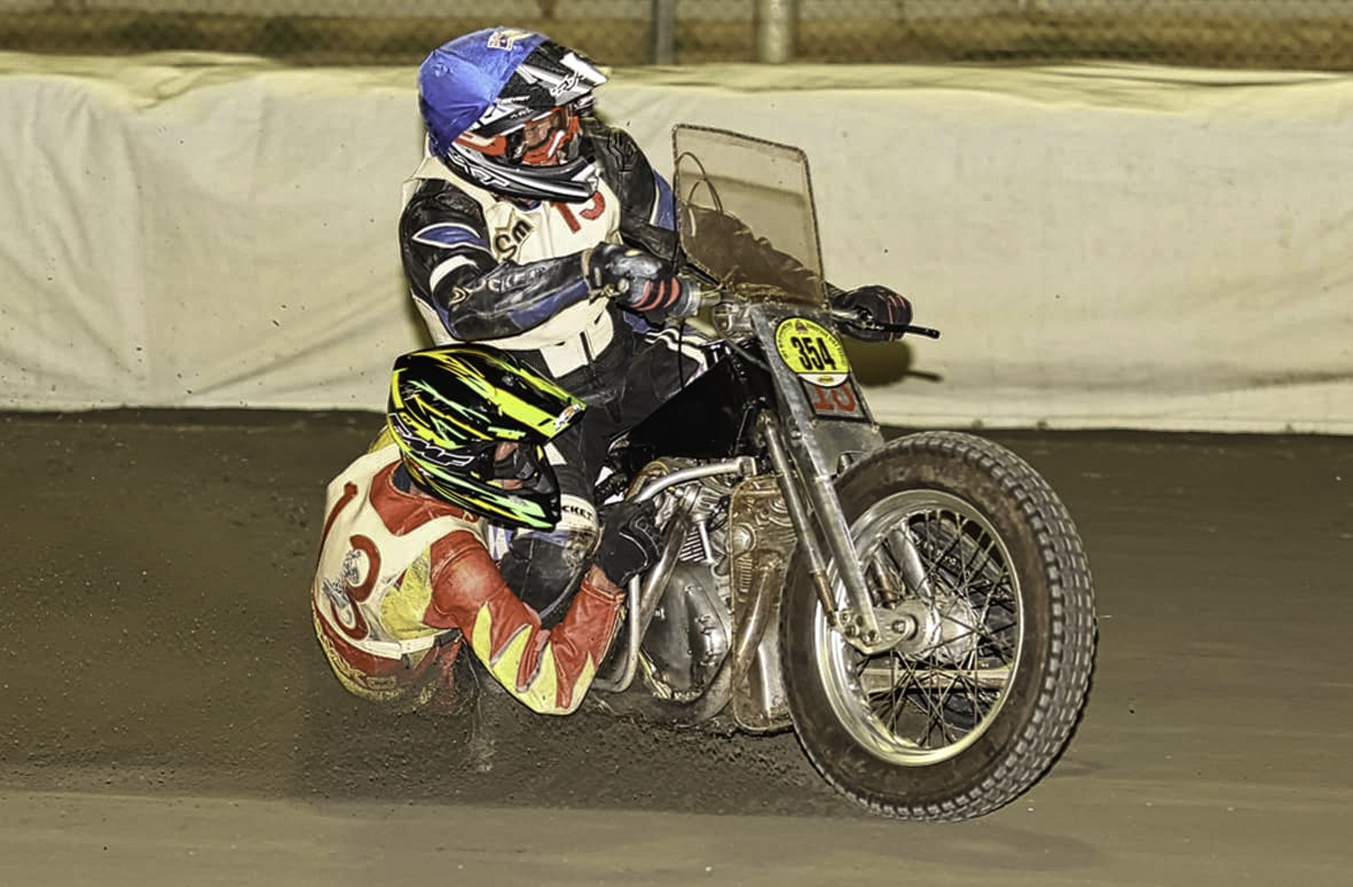 CLASSIC RACING AT GILLMAN SPEEDWAY - Speedway Illustrated News