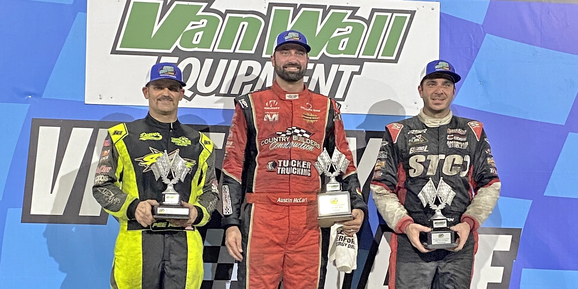 AUSTIN McCARL OUT DRAGS MADSEN TO THE LINE IN CRAZY FINISH AT KNOXVILLE ...