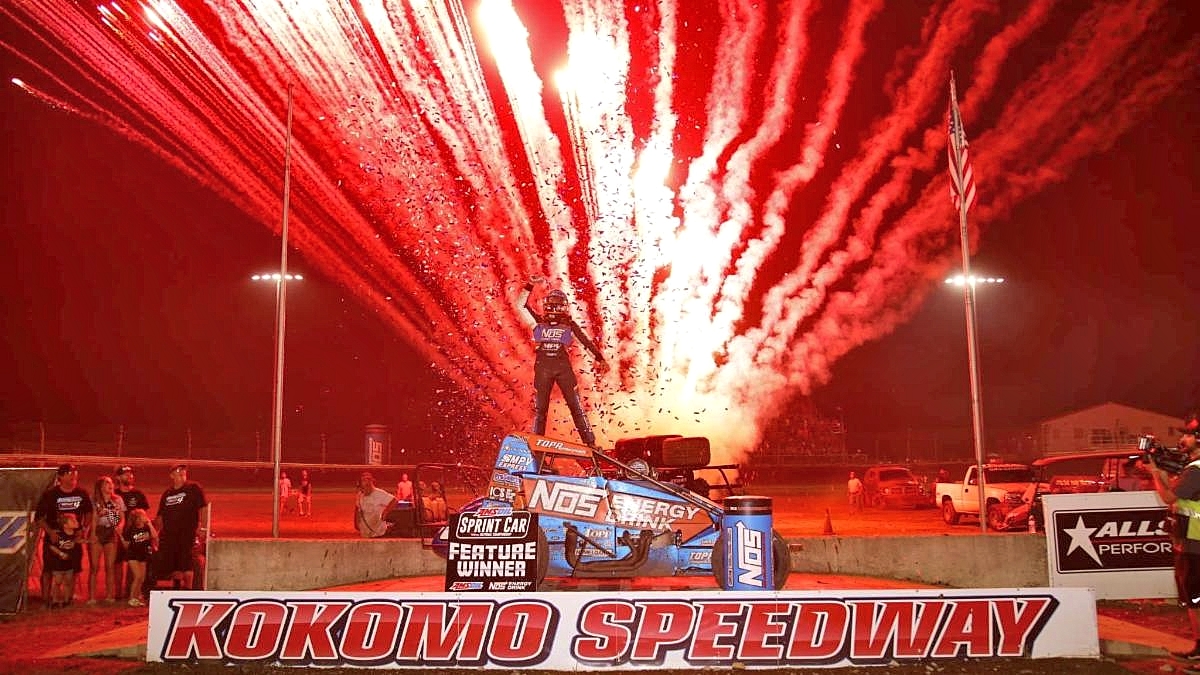 GRANT BECOMES FIRST 4-TIME SMACKDOWN CHAMP - Speedway Illustrated News