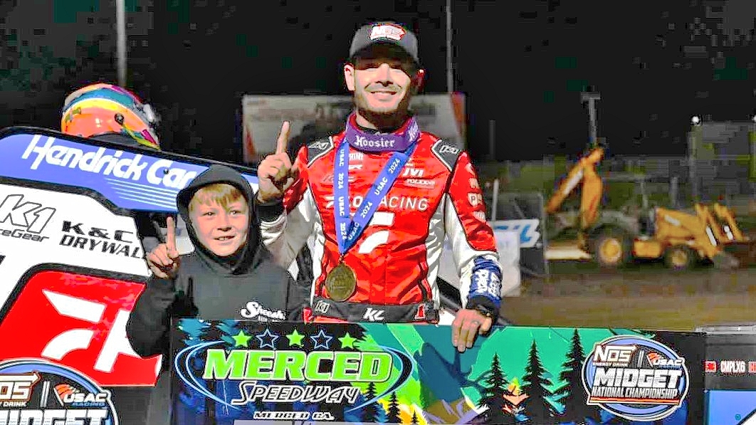LARSON BREAKS THROUGH FOR USAC MIDGET MERCED WIN! - Speedway ...