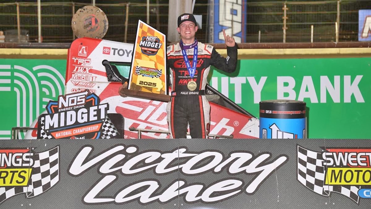 DRAKE SCORES SWEET SPRINGS USAC MIDGET WIN - Speedway Illustrated News
